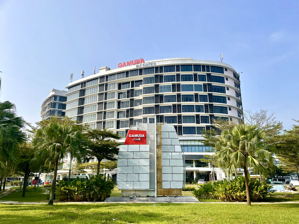 Gamuda Walk Kota Kemuning - First Central Parking